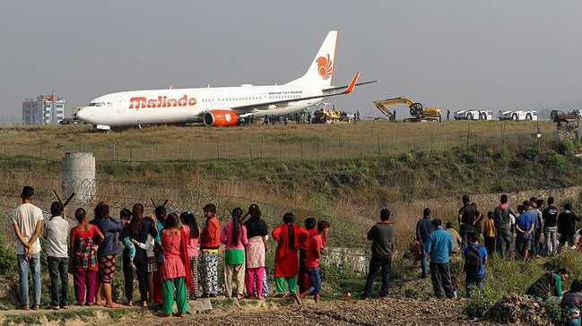 Nepal'de bir yolcu uçağının pistten çıkması sonucu ülkenin tek ...