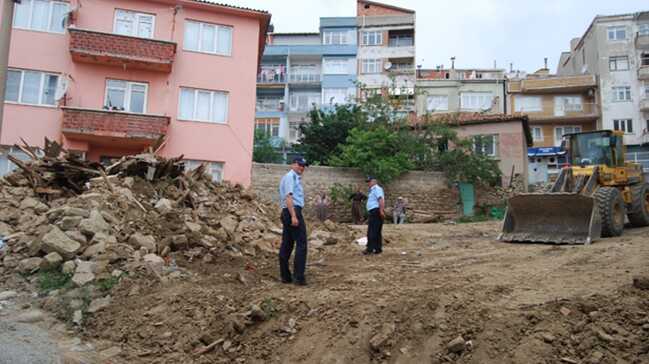 İçişleri Bakanlığı nın talimatıyla suç örgütlerinin yuvalandığı metruk ...